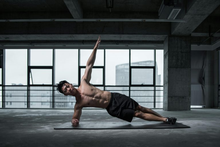 Los 10 mejores ejercicios para el Core - Studio Fitness